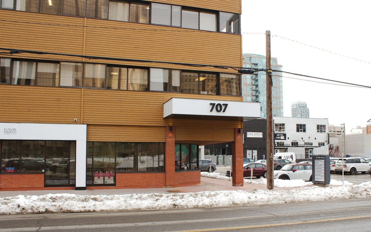 707 10th Ave SW Sign - Universal Sign Group